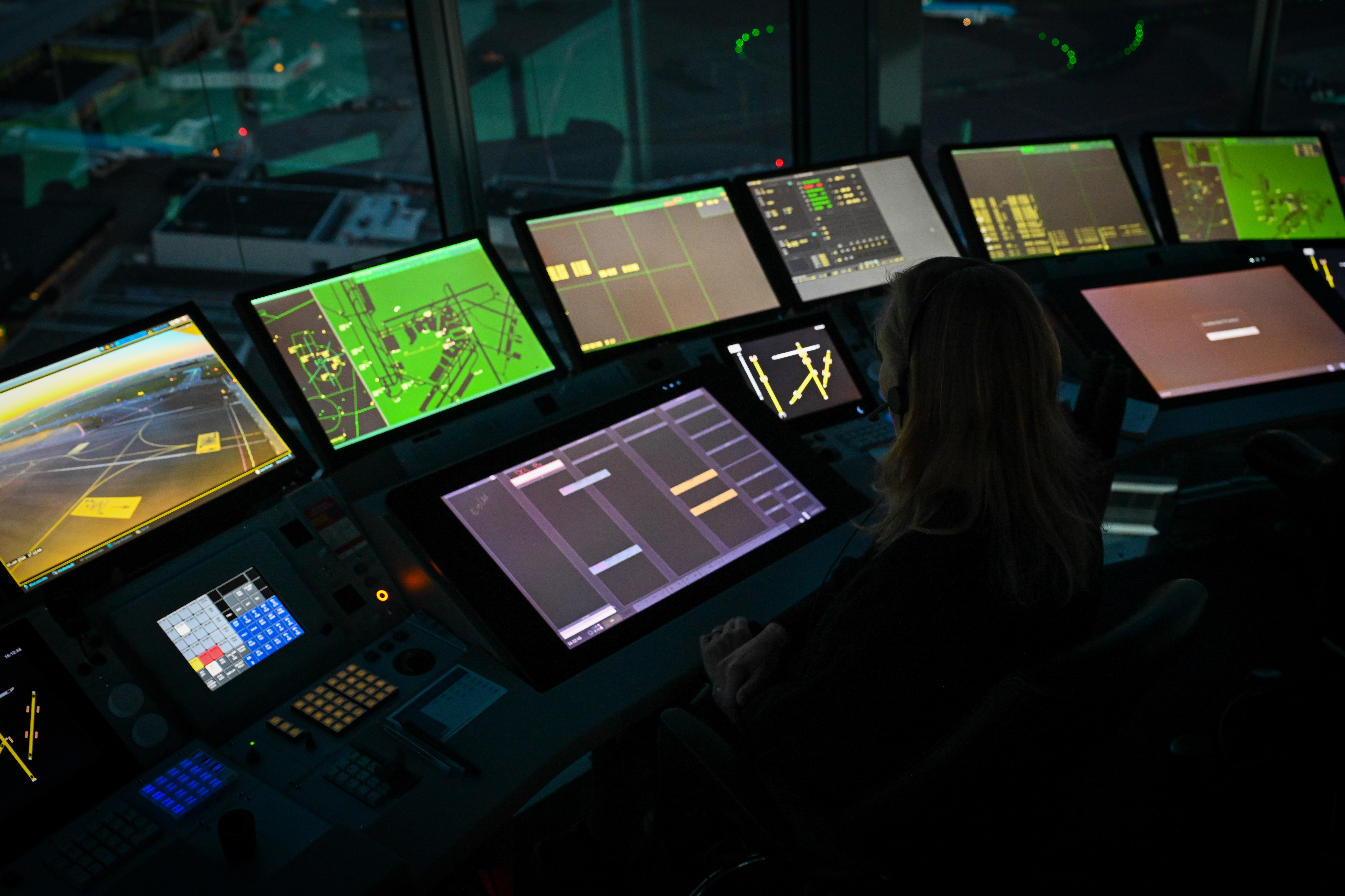 Kom werken bij LVNL | Luchtverkeersleiding Nederland